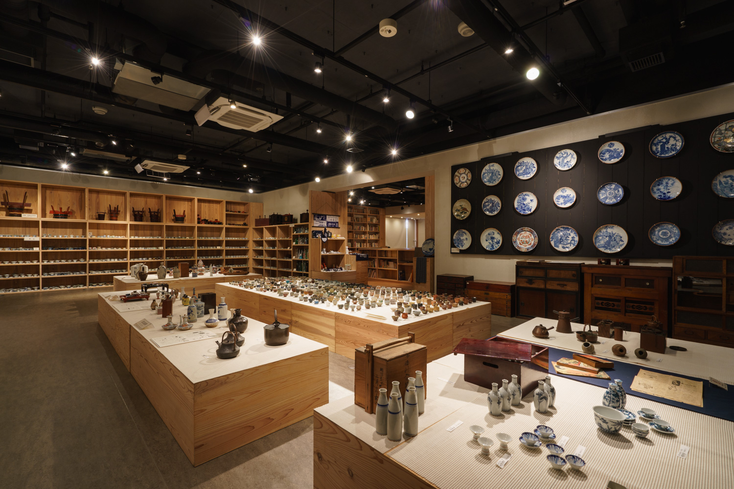 October issue of "SAKE TOPICS" posted | Notice | Niigata Sake Brewers ...